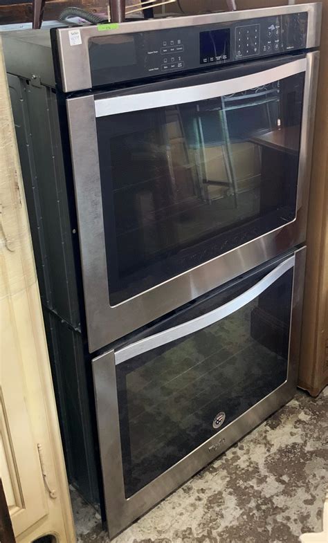 At Auction Whirlpool Stainless Steel Stackable Oven