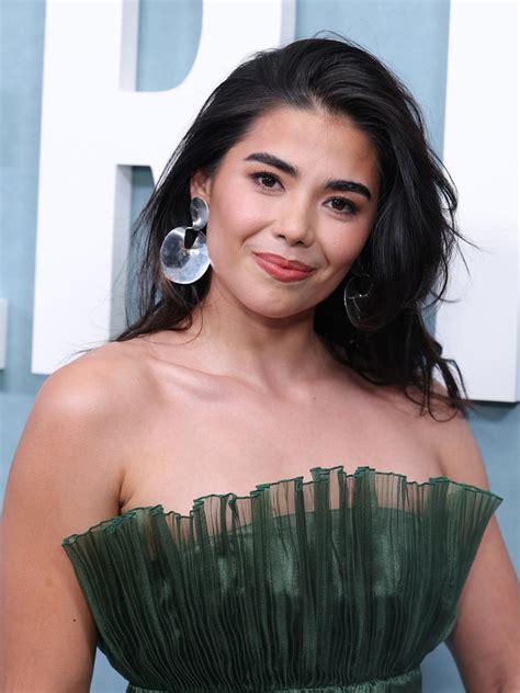 Australian Actor Sarah Snooks Pivotal Role In Bringing Huge Us Drama