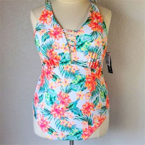 Allure Swim Nwt Allure Light White Tropical Floral Print One Piece