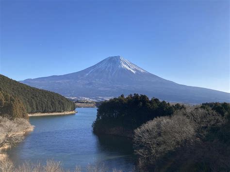 冬の朝の澄める富士に感動富士田貫湖ラン ラントリップ
