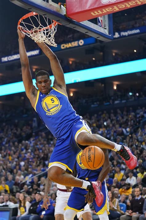 Warriors Re Sign Kevon Looney To Three Year Deal Hoops Rumors