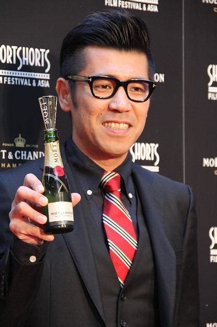 沖縄芸人のガレッジセール・ゴリが干された理由とは【沖縄の普天間基地問題＆有吉との絶対共演ng】 おにぎりまとめ