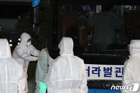 부산의료원서 치료 받던 대구 확진자 숨져전국 사망 156명 뉴스1