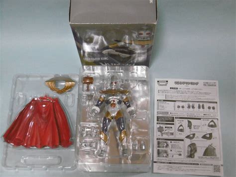 Yahooオークション Ultra Act ウルトラマンキング フィギュア バン
