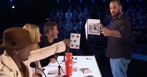 Màn ảo thuật nhận nút vàng của giám khảo America s Got Talent