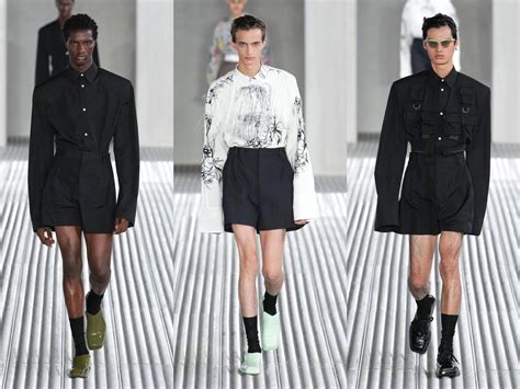 Prada 春夏男装秀构建「流动的盛宴」 Socialbeta