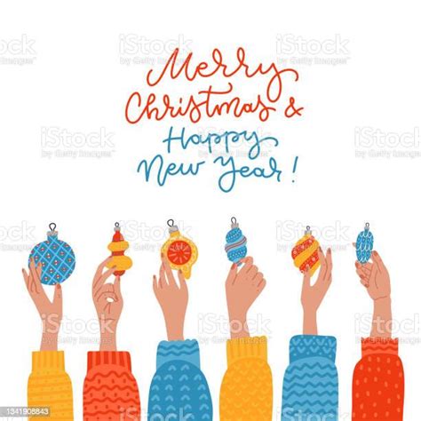 การ์ดคริสต์มาสสแควร์ตกแต่งด้วยมือหญิงที่ยกขึ้นถือเครื่องประดับคริสต์มาสและลูกบอล แขนขอ ภาพประกอบ