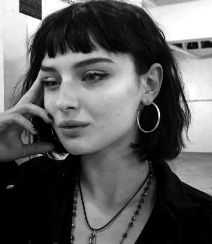 «Чёрное лезвие Gella Author On Wattpad Short Hair Styles Hair