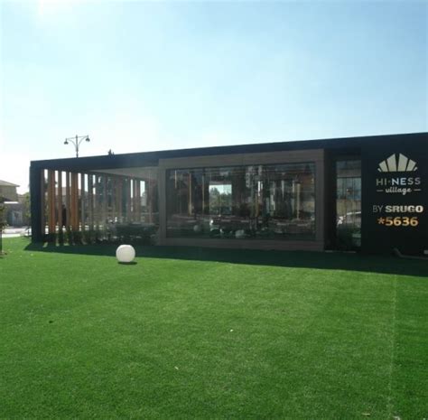 גלים כסופים אורי מבנים