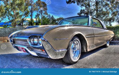 Les Années 1960 Américaines Classiques Ford Thunderbird Image stock