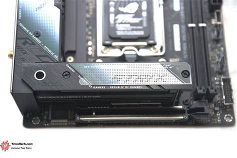 หนาท ASUS ROG STRIX X E I GAMING WIFI REVIEW Vmodtech com Review Overclock