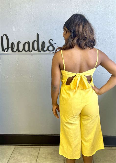 Davianddani Back Appeal Breezy Capri Jumpsuit Decadesboutique