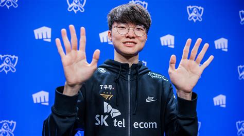 Faker 在其漫长的英雄联盟职业生涯中登上领奖台的完整名单