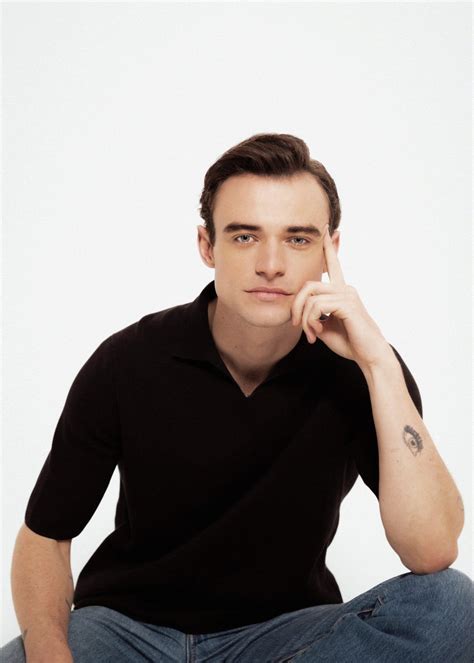 Thomas Doherty Social Media Au Complete Artofit