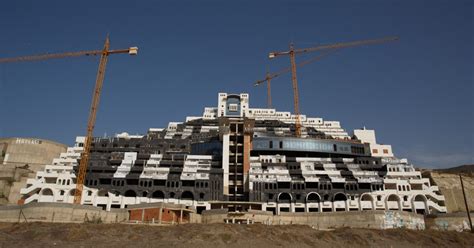 Algarrobico Símbolo De La Destrucción De La Costa Es Greenpeace España