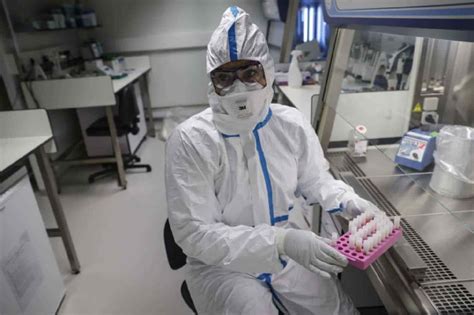 ¡urgente Científicos Afirman Que El Coronavirus Evolucionó Y Es Más