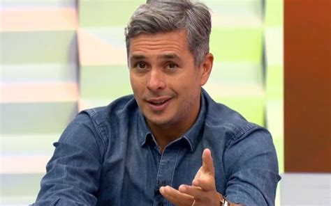 Reporter Chora Ao Ser Demitido Da Globo