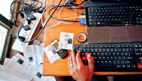 Indias Billion Member Aadhaar Biometric Database Raises Privacy Fears