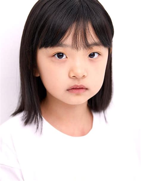 커넥션 강혜원 엄마 잃은 어린 딸 役으로 전미도와 호흡 가슴 뭉클한 연기 눈길 Fn스타