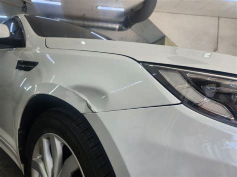 자동차 긁힘 스크래치 흠집제거 때문에 차량도색비용 알아보고 있다면 가까운 자동차기스제거 업체 검색해 보세요 안산 와동 최고로자동차외형복원집