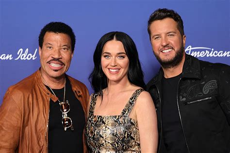 Katy Perry Reveals Shes Leaving American Idol