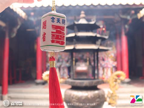媽祖神轎「轎窗燈」變迷你悠遊卡！ 隨身攜帶有保庇 悠遊卡股份有限公司