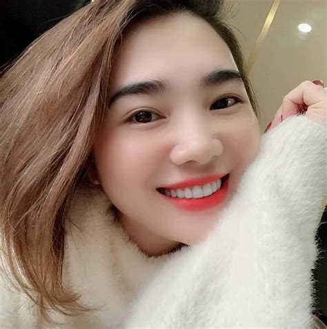 Mỹ Phẩm Huyền Phi
