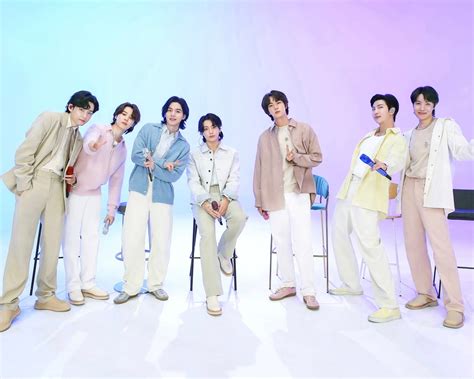 Bts Community Post バンタンからいっぱい幸せを貰ってる私は心から7人の幸せを祈ってる ボラへ💜 To Bts