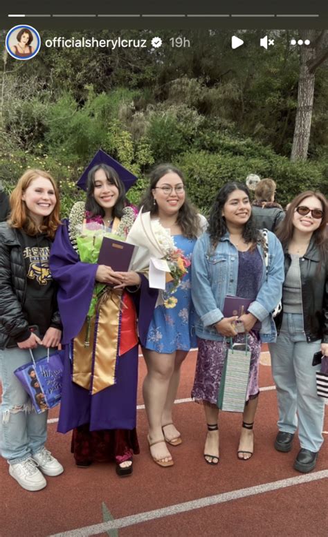 Sheryl Cruz Attends Daughters Graduation Honors Convocation In California Cebu Daily News
