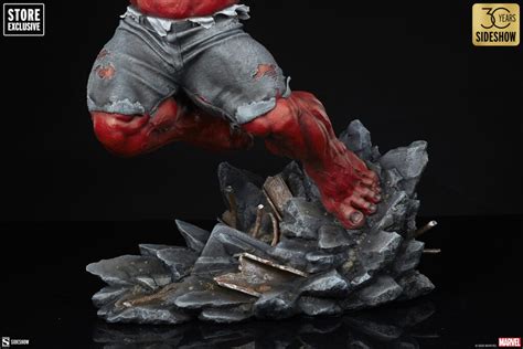 Red Hulk Thunderbolt Ross Premium Format™ Figure Sidwshow Figuristi Store