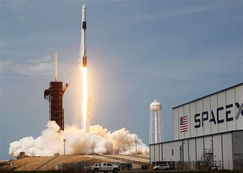 Spacex Becomes First Private Company To Send Humans Into Space Maxim