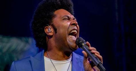 Thalles Roberto lança a nova faixa Carta Viva