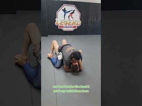 Using The GIFT WRAP To Get And Finish REAR NAKED CHOKE GIFTWRAP