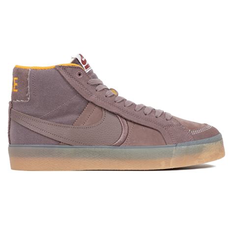 Nike Sb Zoom Blazer Mid Premium Plus Brown Gum Plum Eclipseplum