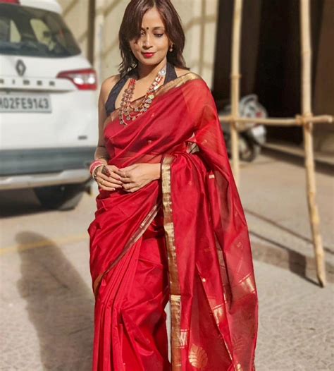 Celebrate Handloom Sarees Embrace Imperfection