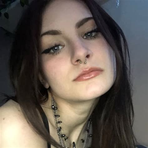 Kate 🕷️ Eroticakate • Threads Say More