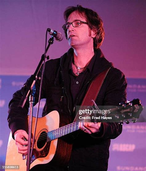 Dan Wilson Musician Photos And Premium High Res Pictures Getty Images