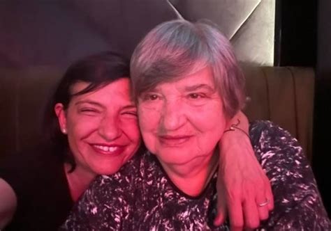 Скръбна вест Почина журналистката Венка Ризова