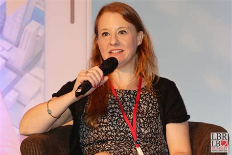 Meaningful Marketing Moments Engaging The Connected Consumer Zoe