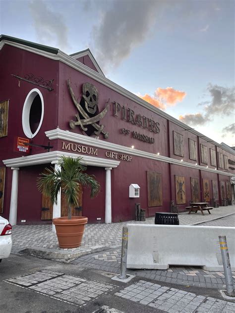 Bahamas Cruise Port Top 8 Things To Do In Nassau — Girl Gone Coconuts