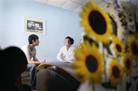 兒子常常在別人面前脫褲子心理醫生詢問得知跟媽媽學的 每日頭條