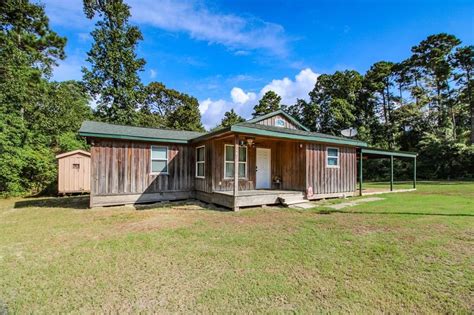 224 James St Onalaska Tx 77360 See Est Value Schools And More