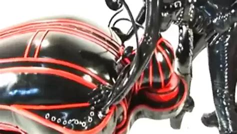 Latex Catsuit Gasmasken Sex Xhamster