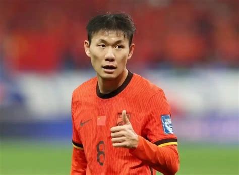 国足补招李源一，蒋圣龙未戴面具踢亚冠，出战18强赛应无障碍