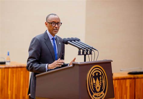 Perezida Kagame Yavuze Ku Barwanya Imitwe Yitwaje Intwaro Muri DRC