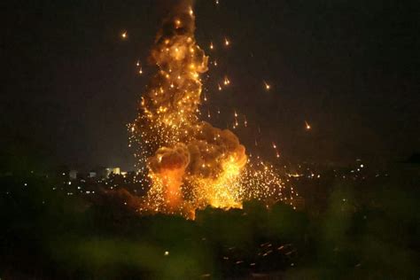 Fresh Israeli Strikes Hit South Beirut Iraqi News