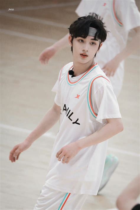 Ghim Của —yu· Trên Dcx 丁程鑫💛 Diễn Viên