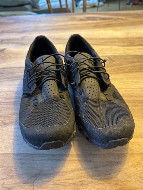 Schwarzer On Cloud Sneaker Kaufen Auf Ricardo