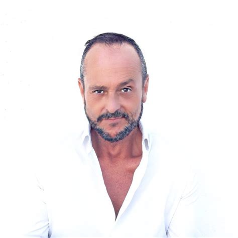 Nacho Montes Biografía Y Mejores Libros La Vanguardia