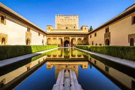 Granada Excursão Alhambra Palácios Nasridas e Generalife GetYourGuide